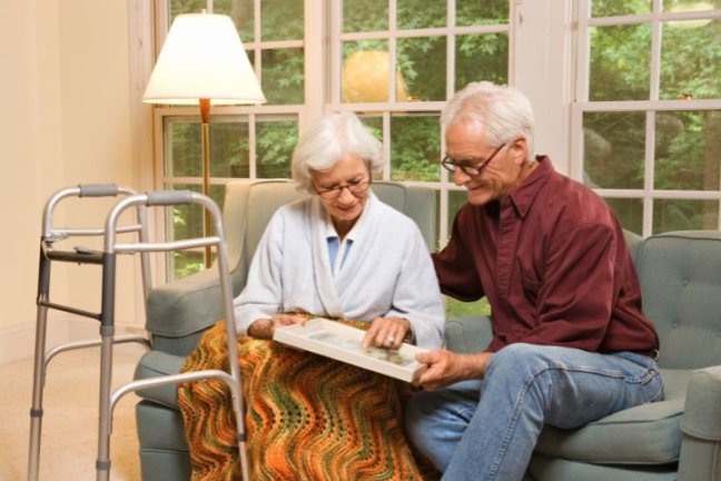 Creating a dementia-friendly home environment | Healthcare Homes
